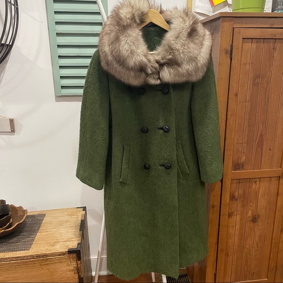 Vintage | Jackets & Coats | Fishmans Fort Wayne Hunter Green Fur Collar ...
